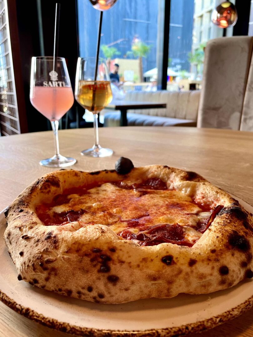 Neapolitan Pizza in 60 Seconds - 60 seconds to napoli